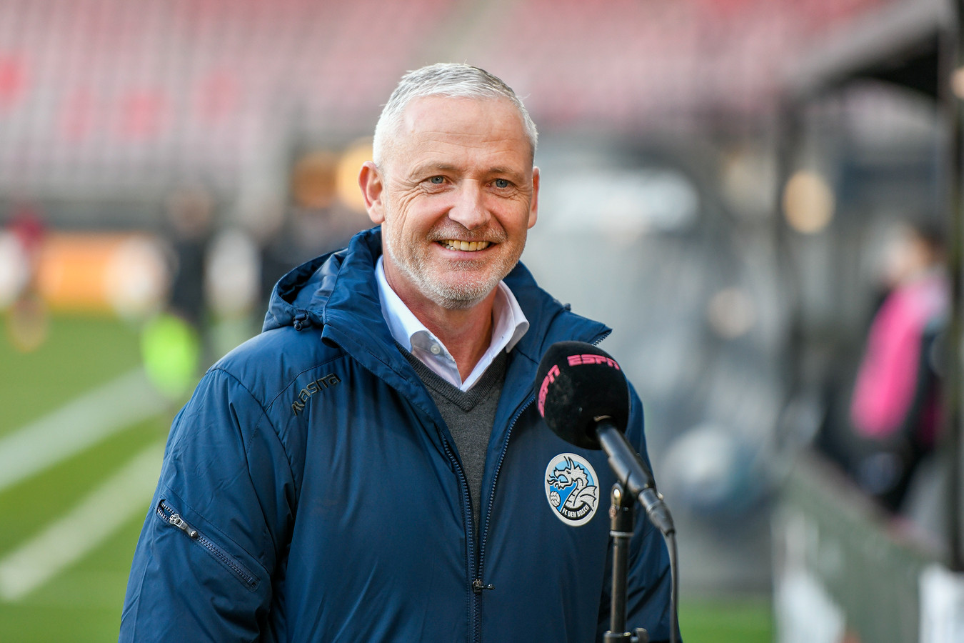 Trainer Jack de Gier doet een half jaar na de 13-0 nederlaag van FC Den ...