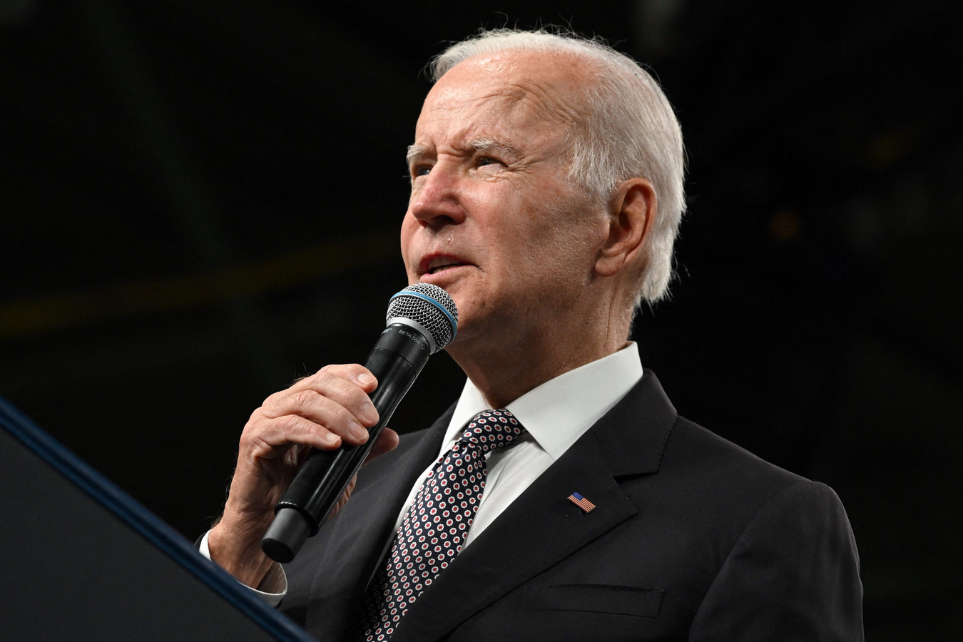 President Biden waarschuwt: Nucleaire dreiging terug op niveau van ...