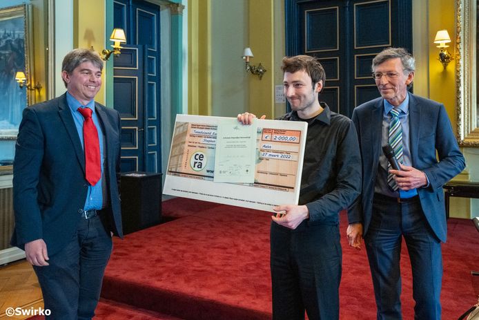 Samuel Van de Velde (24) wint Stephan De Jonge-pianowedstrijd ...