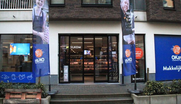 Nieuwe Okay Compact winkel in centrum van Halle: “Dit mocht niet langer ...