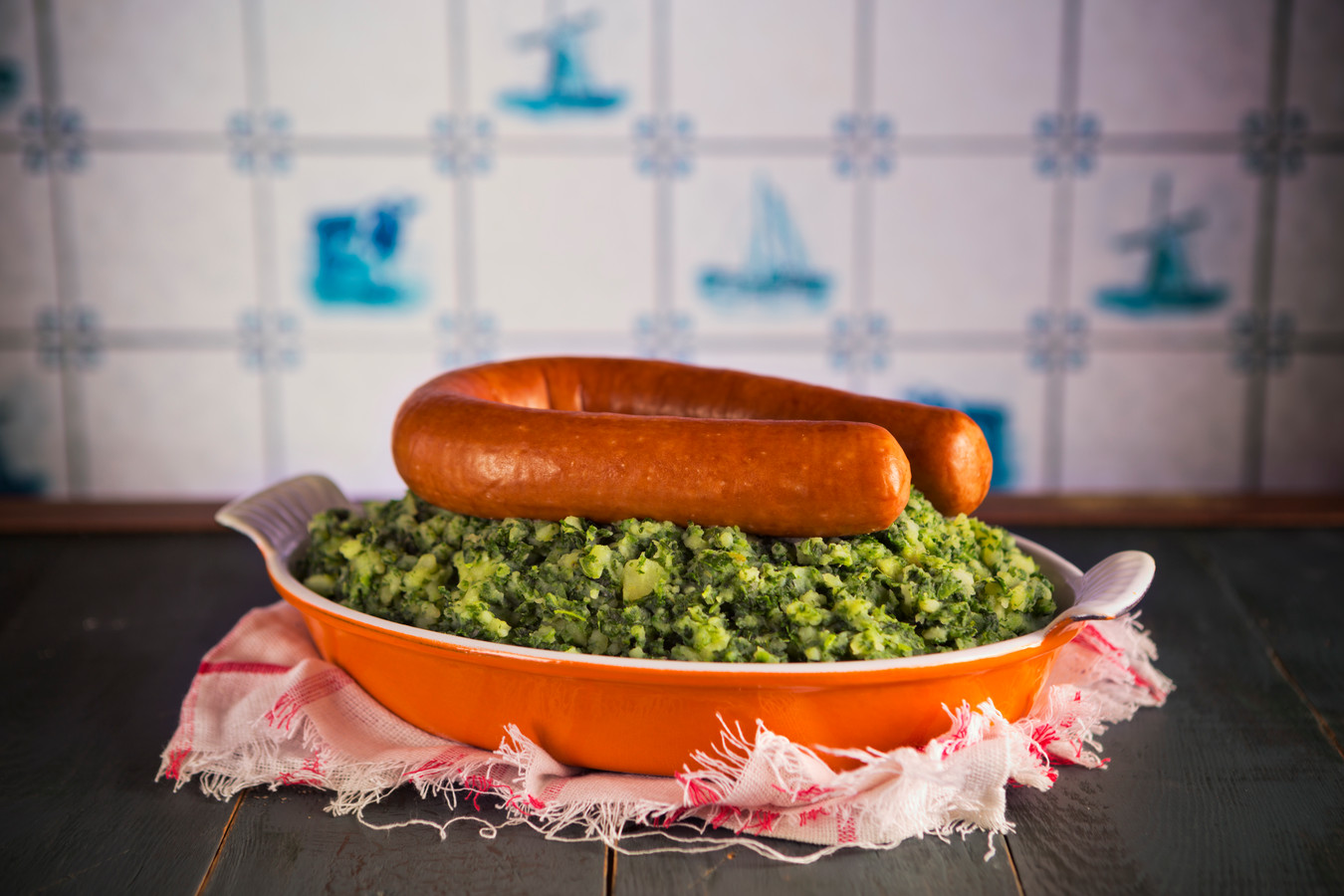 ‘Mijn oma maakt de lekkerste...’: Hollandse prak weer populair | Foto ...