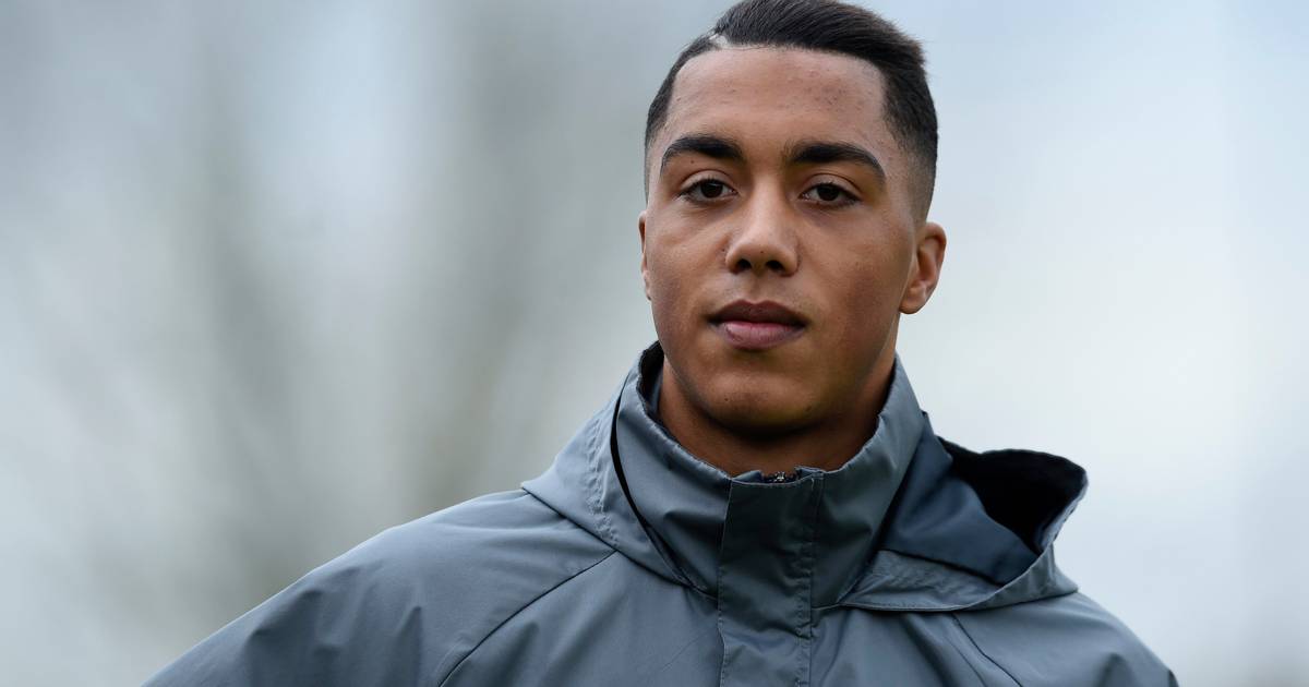 Tielemans openhartig in uitgebreid interview met UEFA: "Ik moet soms ...