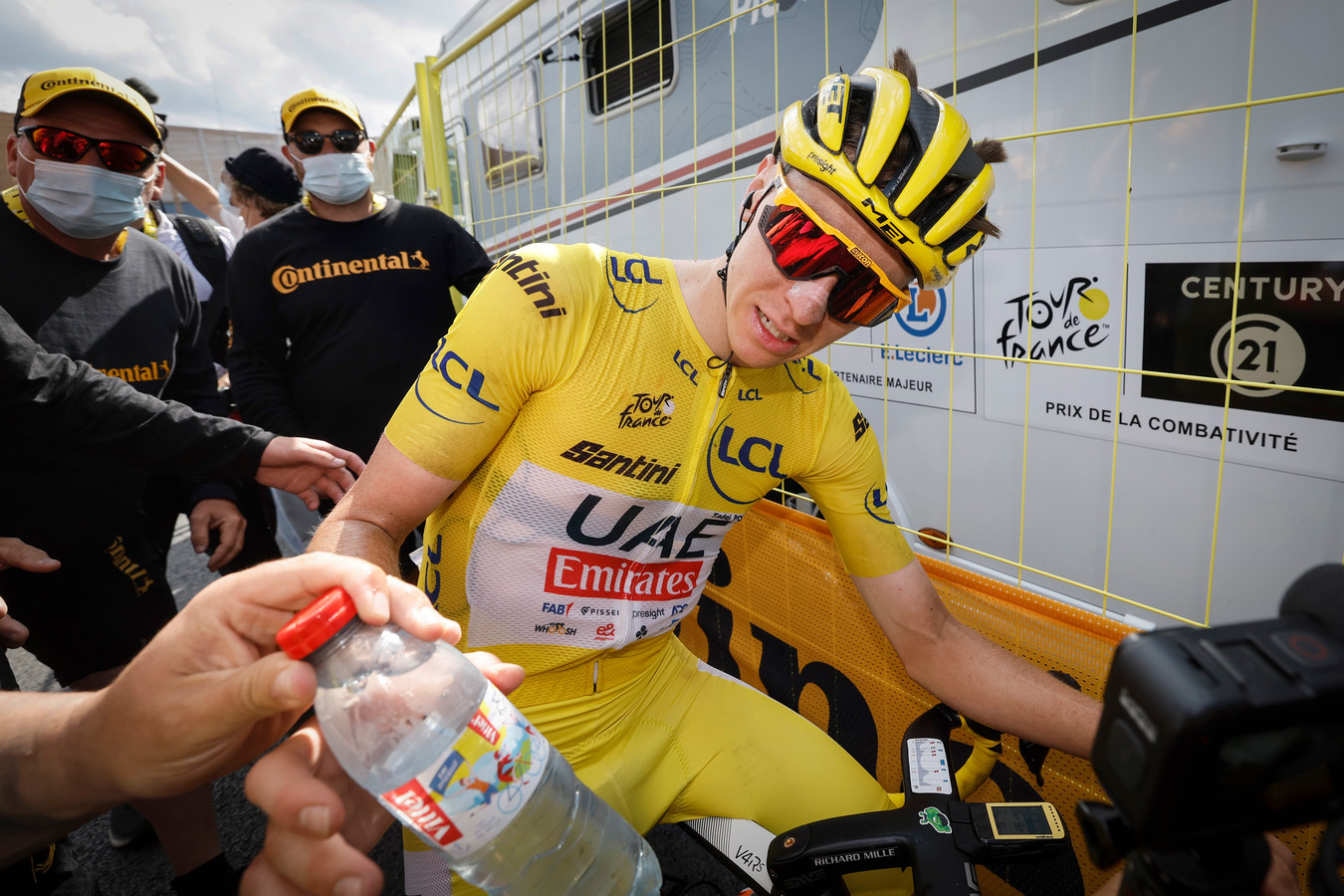 ‘Gele Hulk’ Tadej Pogacar is op alle vlakken de beste van het ...