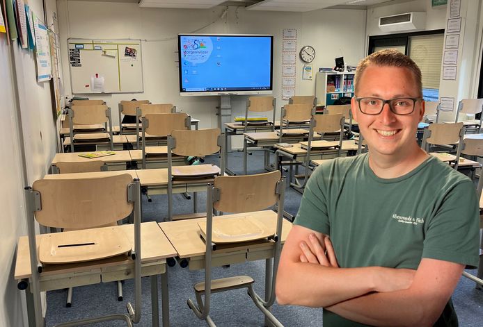 Meester Matthijs en zijn klas winnen het ‘Saaiste klaslokaal van ...