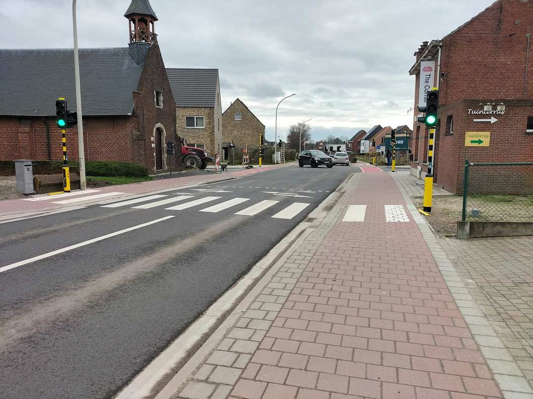 Slimme verkeerslichten eerste keer getest | Foto | hln.be Slimme verkeerslichten eerste keer getest | Foto | hln.be