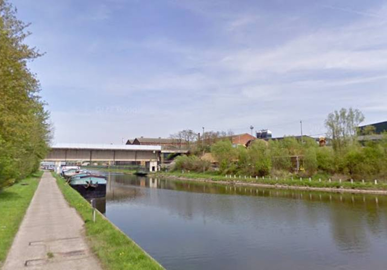 Lichaam van negentiger uit kanaal gehaald nabij Tubeke | Foto | hln.be