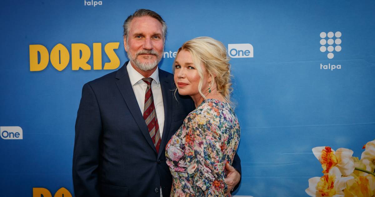 Tjitske Reidinga en Peter Blok getrouwd tijdens pandemie | Show | AD.nl