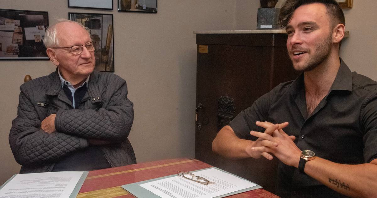 Stephan (32) schrijft eerste roman met treinramp, Zandbergen en ...