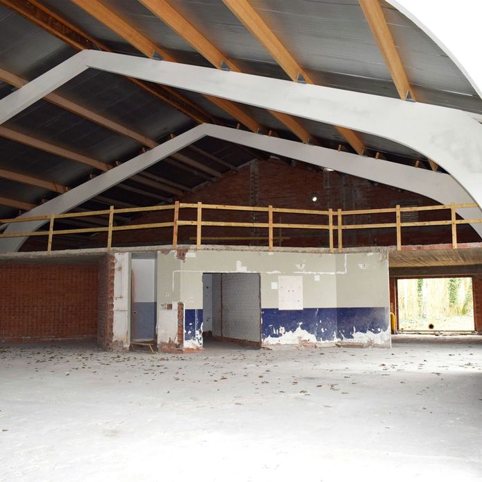 Ruiterhal opnieuw stabiel: renovatie kan starten | Brasschaat | hln.be