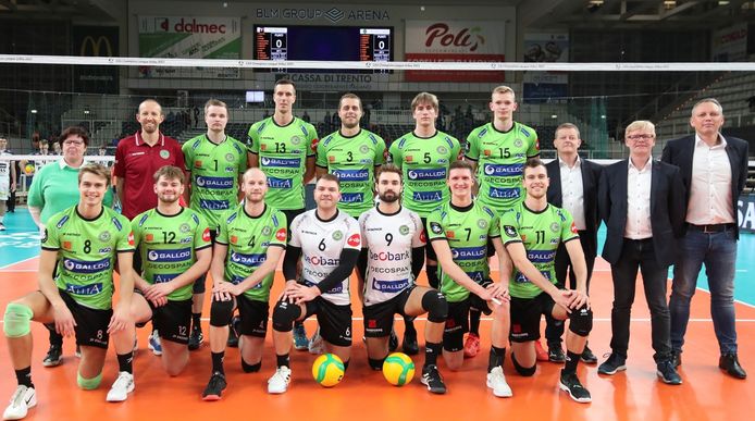 Mathieu Vanneste (Menen) na debuutmatch in Champions League tegen ...