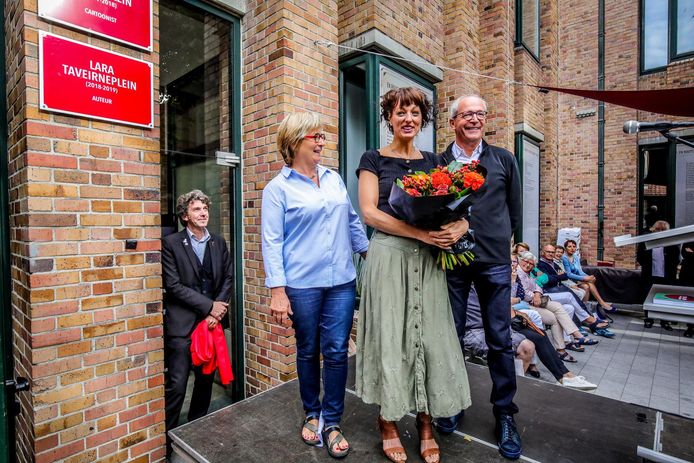 Lara Taveirne heeft nu ook haar plein | Brugge | hln.be