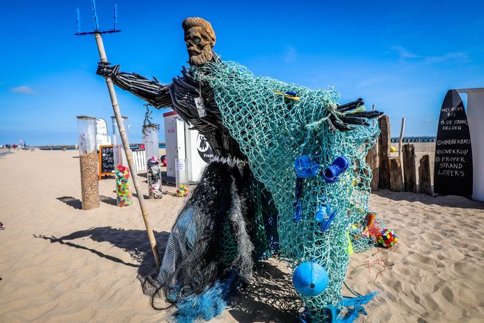Proper Strand Lopers zien kentering: “Eindelijk ruimen onze ...
