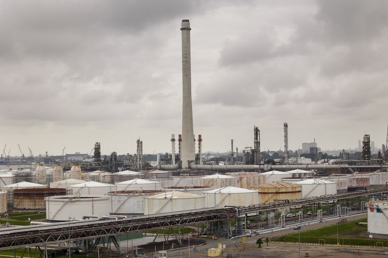 Shell bouwt biobrandstoffabriek in Rotterdam, Milieudefensie niet onder ...
