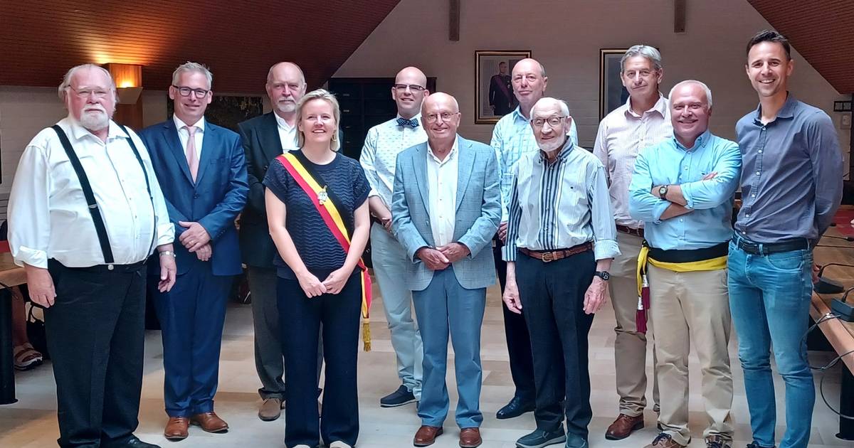 Paul Poppe neemt afscheid als voorzitter van de Kerkfabriek Sint ...