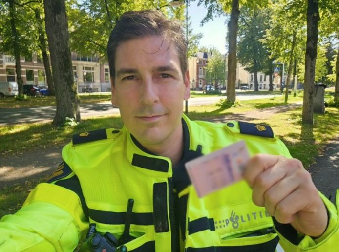 Politievlogger Jan-Willem heeft rijbewijs terug na forse ...