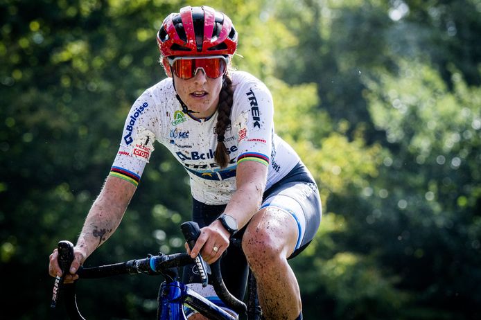 Lucinda Brand week na operatie klaar voor EK veldrijden | Wielrennen ...