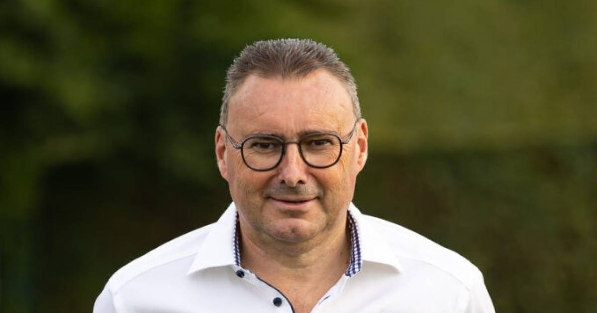 KSC Dikkelvenne-voorzitter Geert Gevaert: “Ons vertrouwen in trainer ...