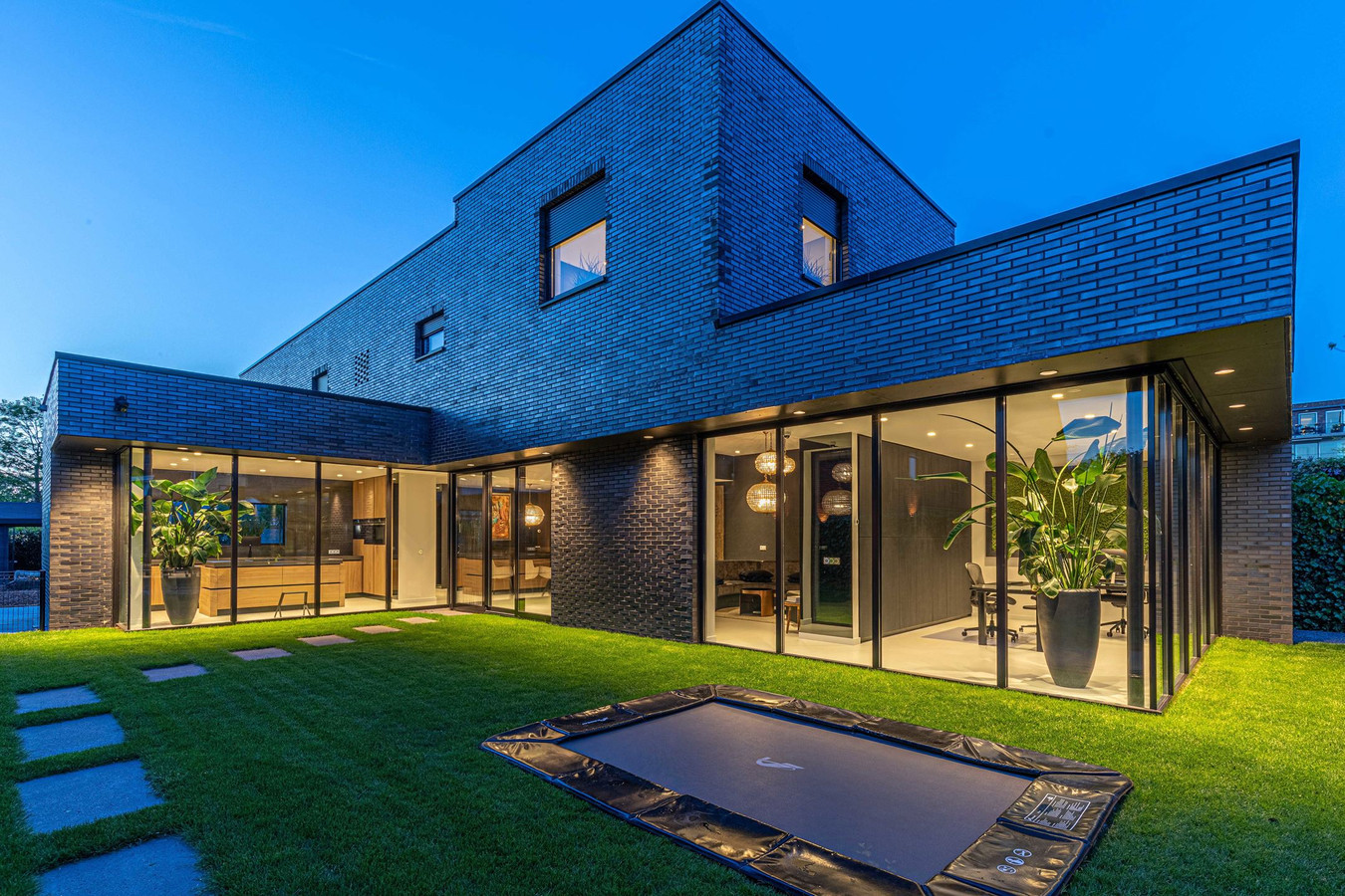 Roderik en Erlyn verkopen de villa van hun ouders: ‘We speelden potjes ...