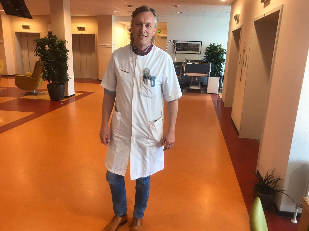 Zorg voor de zorg: Leven en dood horen bij het werk van een arts ...