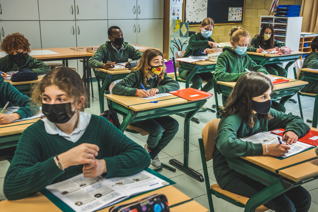 Einde van een tijdperk: Nieuwen Bosch schaft uniform af, alleen Sint ...