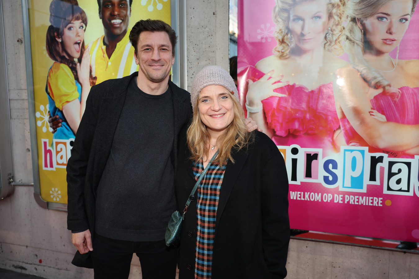 IN BEELD. ‘De mol’ Gilles Van Bouwel met nieuwe liefde op rode loper ...