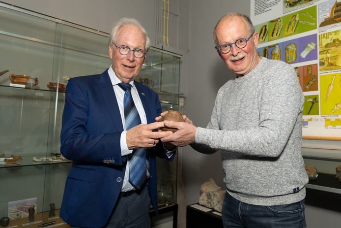 Stokoud kogelpotje weer terug in Hardenberg, waar het bijna 100 jaar ...
