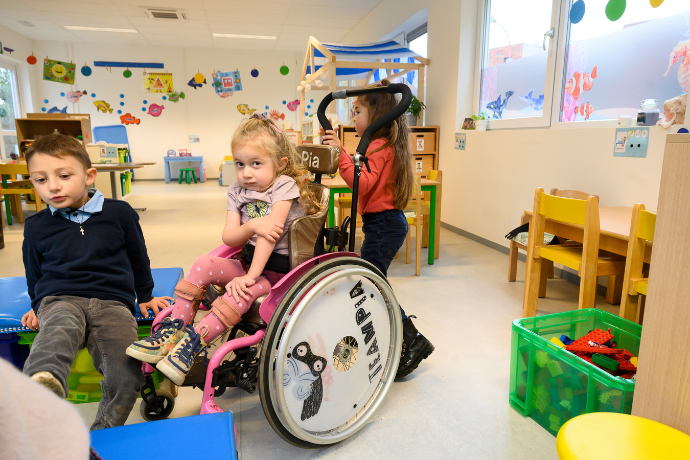 “In het weekend is ze zelfs teleurgesteld dat ze bij mama en papa moet ...