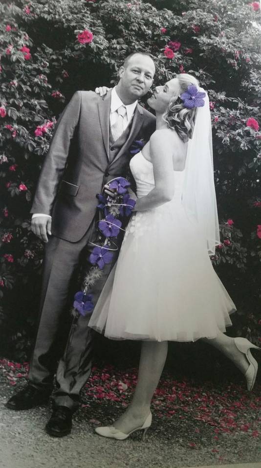 Dit is het trouwalbum van de patatgeneratie | Dit Zijn Wij ...