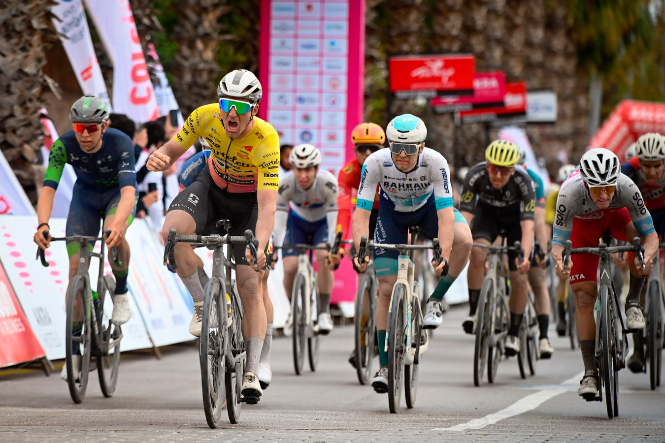 Waar wordt er gekoerst? En waar kan ik de renners zien? Alles wat je ...