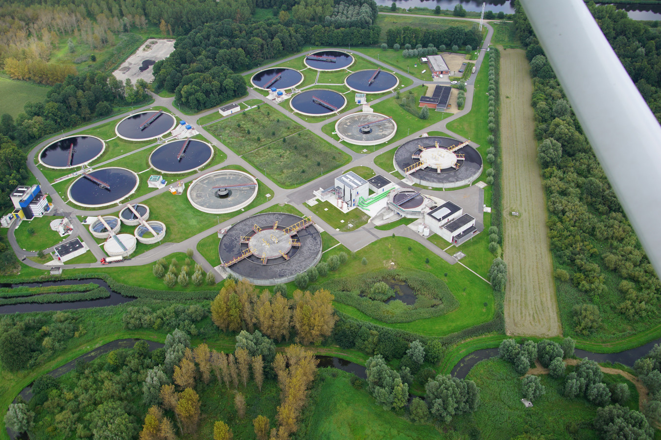 RIVM stort zich op riool om vroegtijdig coronabesmetting op te sporen ...