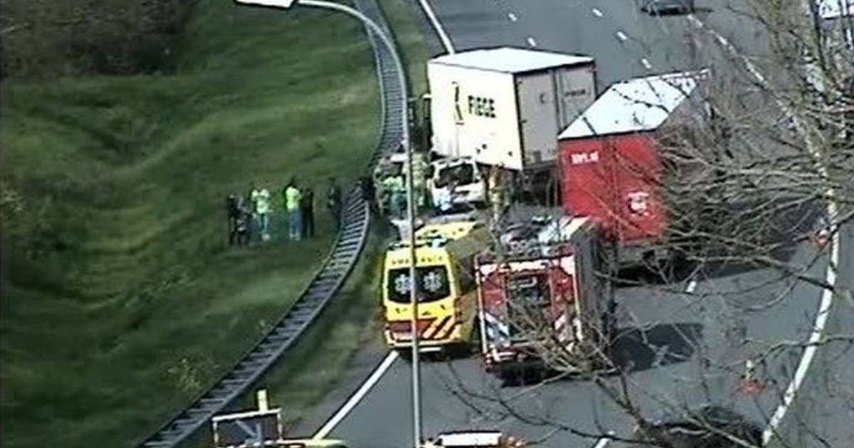 File door ongeluk met meerdere voertuigen bij knooppunt Lunetten | Utrecht | AD.nl