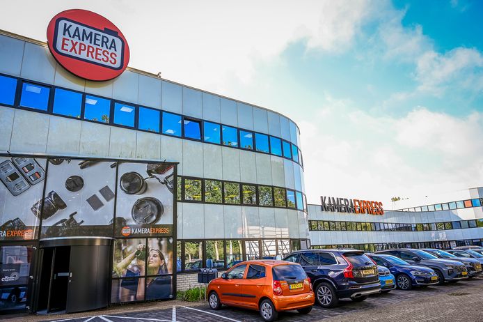 Kamera Express: van garagebox tot winkelketen, maar nu in de verkoop ...