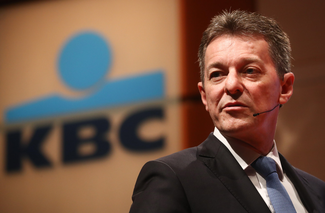 Vergoeding KBC-baas neemt met kwart toe tot 3,07 miljoen euro | Foto ...