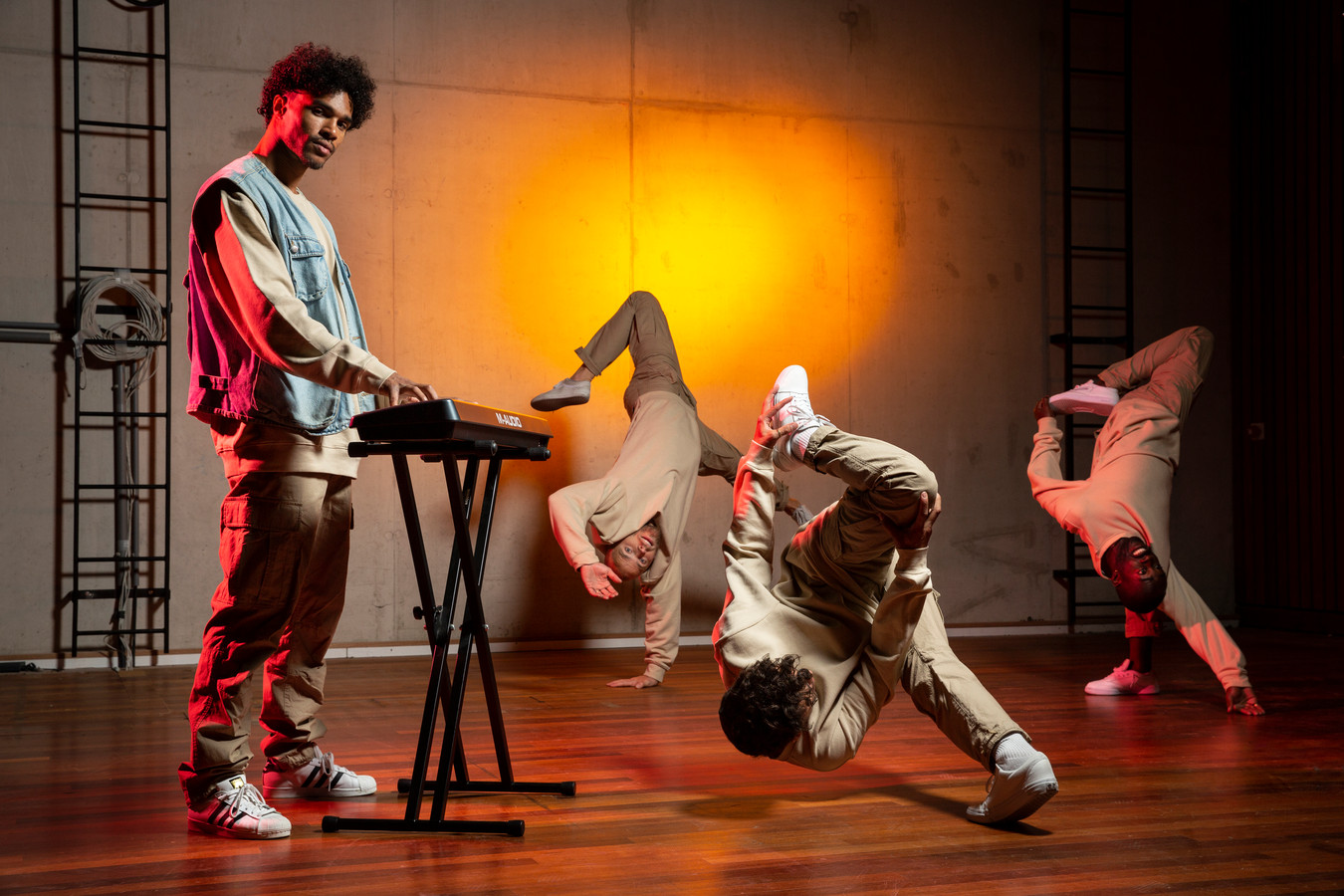 The Ruggeds knallen met breakdanceshow ‘Decypher’: dit is alles wat je ...