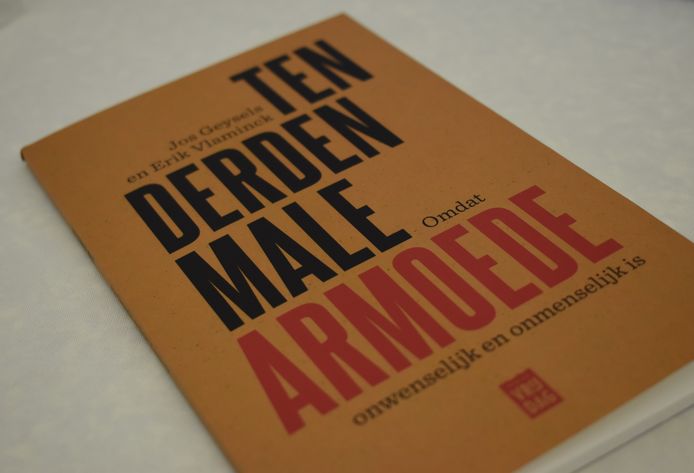 Armoedevereniging 'T ANtWOORD kruipt opnieuw in de pen voor pakkend ...