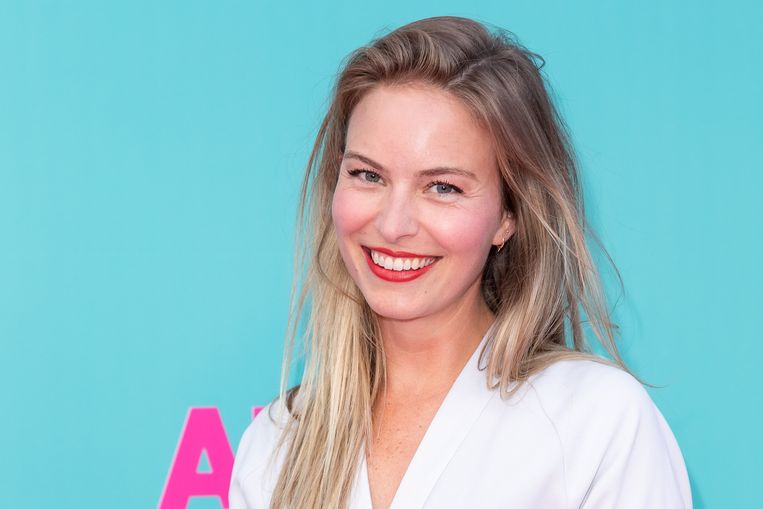 Voormalig ‘GTST’-actrice Melissa Drost knipt lange haren af ...