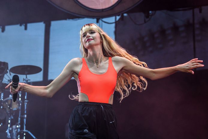 Combien de Victoires de la musique pour la Reine Angèle, ce soir ...