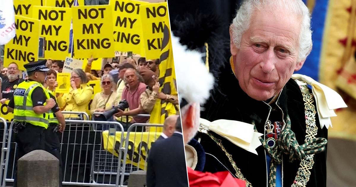 “Not my king!”: koning Charles uitgejoeld op eigen viering in Schotland ...