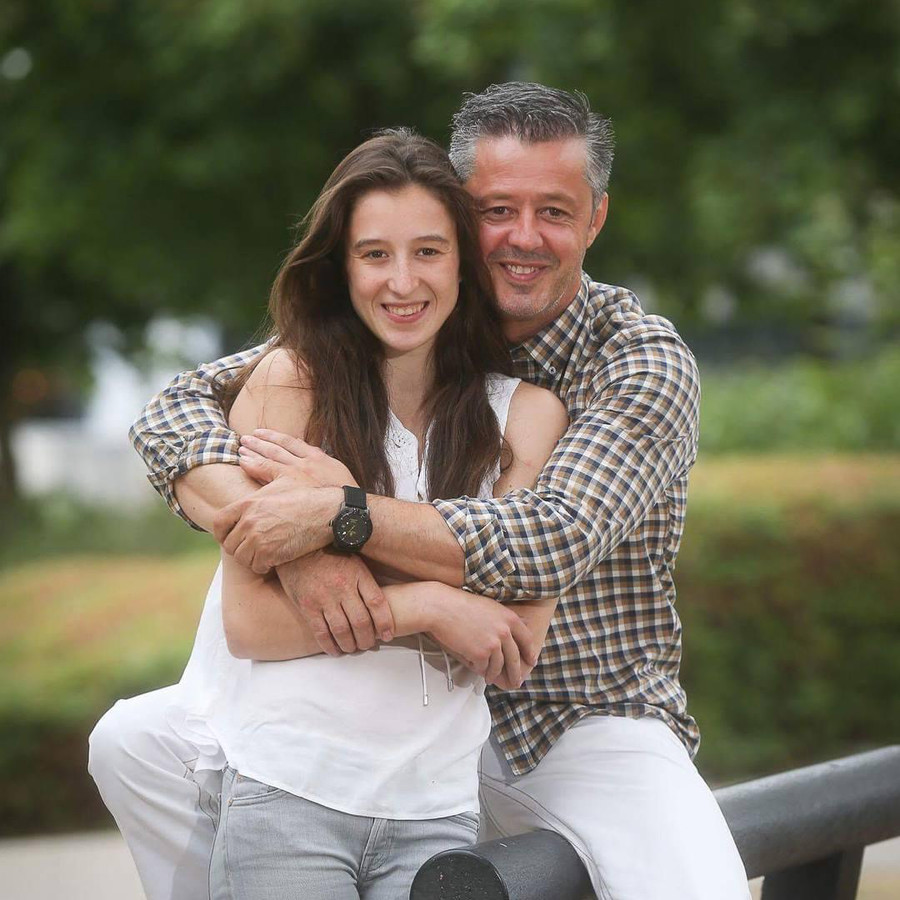 Zo beleeft familie van olympiërs dat buitenlandse fans niet welkom zijn ...