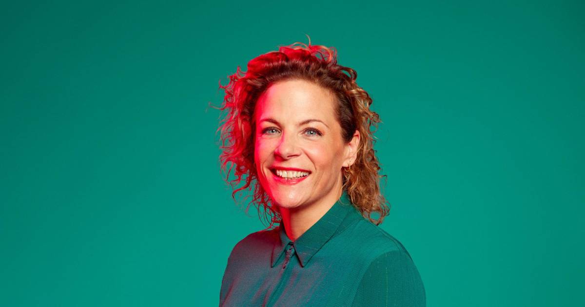 Roos Abelman wordt vaste presentator van Spraakmakers | Show | AD.nl