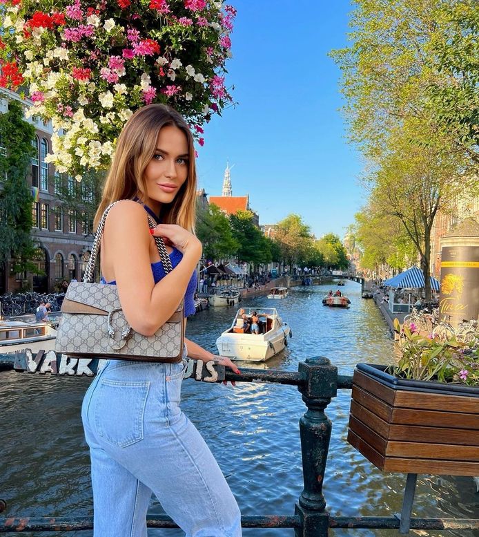 PORTRET. Ook familie van OnlyFans-ster Megan is niet onbesproken: “Ze heeft haar streken van ...