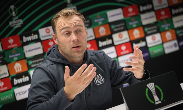 Nederlandse coach Robin Veldman wil lach terugbrengen bij Anderlecht ...