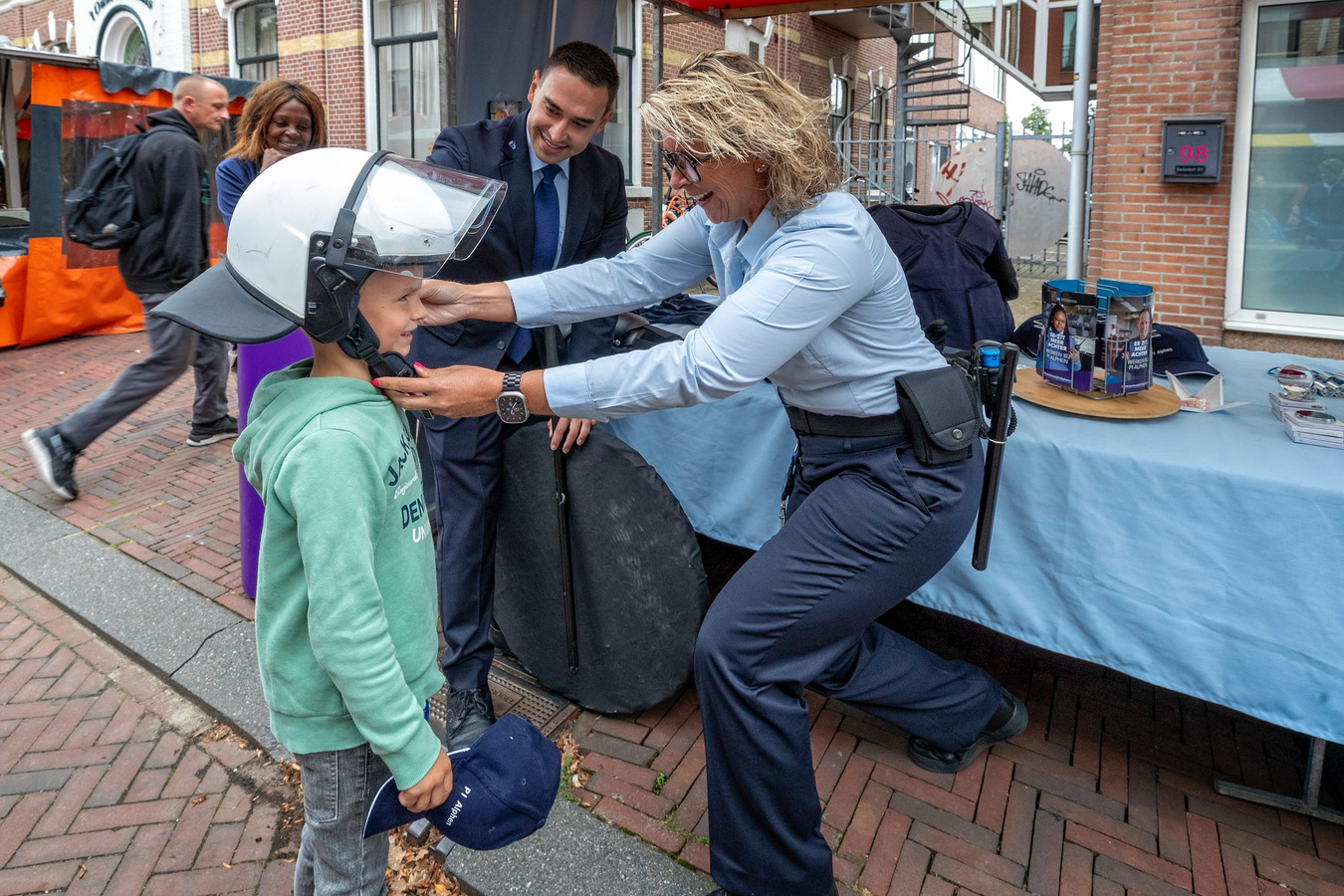 Paaldansen tussen de kramen: deze opvallende dingen zag je vandaag op ...
