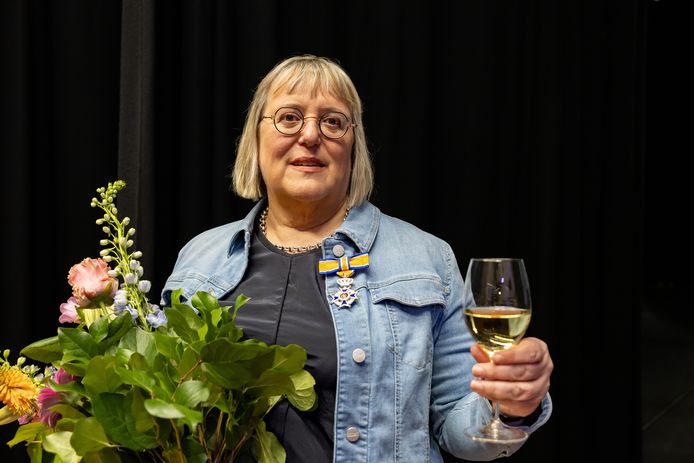Ellen (62) uit Zwolle kreeg de ziekte die ze onderzocht en krijgt nu ...
