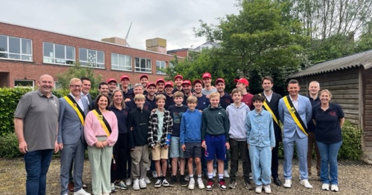 Basketbalploeg Tigers Evergem blaast 50 kaarsjes uit: “Verjaardag ...