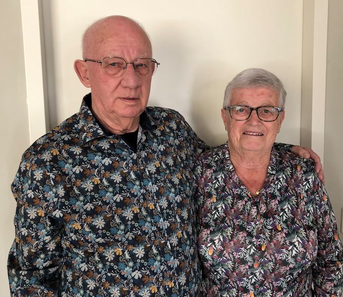 Schoenen bleven op één staan voor diamanten paar Verhees in ...