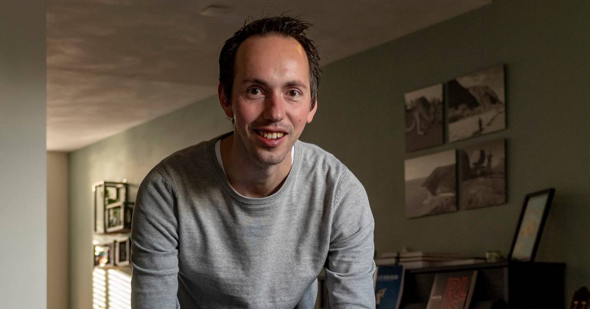 Rasmuzikant Bart van Gorp: ‘Een geluid dat past bij oorlog? Paint it Black’ | Roosendaal | AD.nl