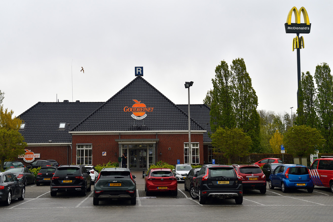 Charme van de jaren 80 en voorspelbare degelijkheid bij restaurant De ...