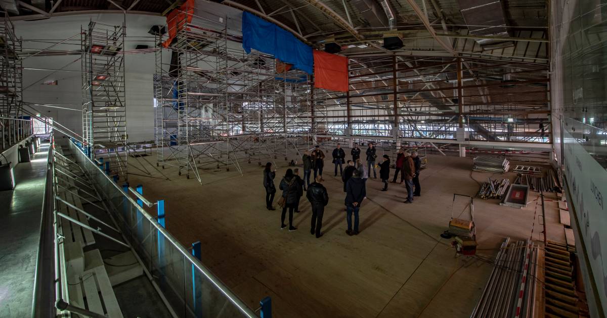 Raadsleden vol lof over nieuwe look and feel De Schelp in Bergen op ...