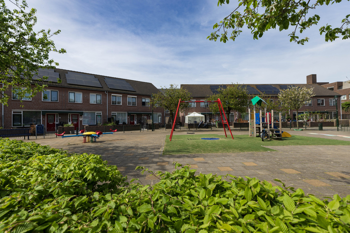 Dit is waarom in deze wijk in Den Bosch mogelijk alle zonnepanelen van ...